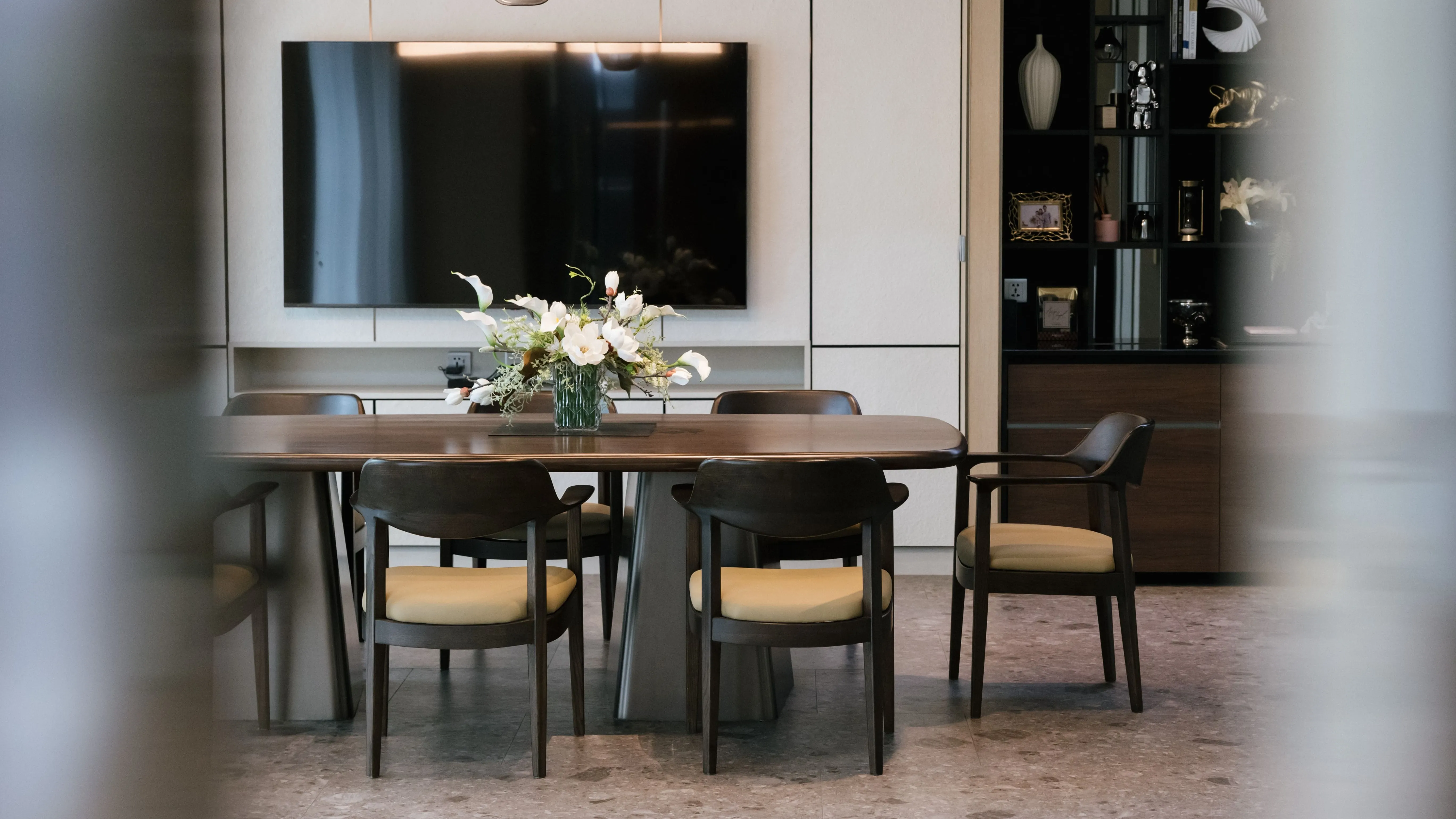 บริษัทผู้เชี่ยวชาญด้านการออกแบบตกแต่งภายใน และโรงงานผู้ผลิตเฟอร์นิเจอร์ | Muller Design Solution